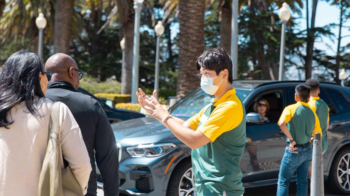 USF Alumni Volunteers Make the Difference | University of San Francisco