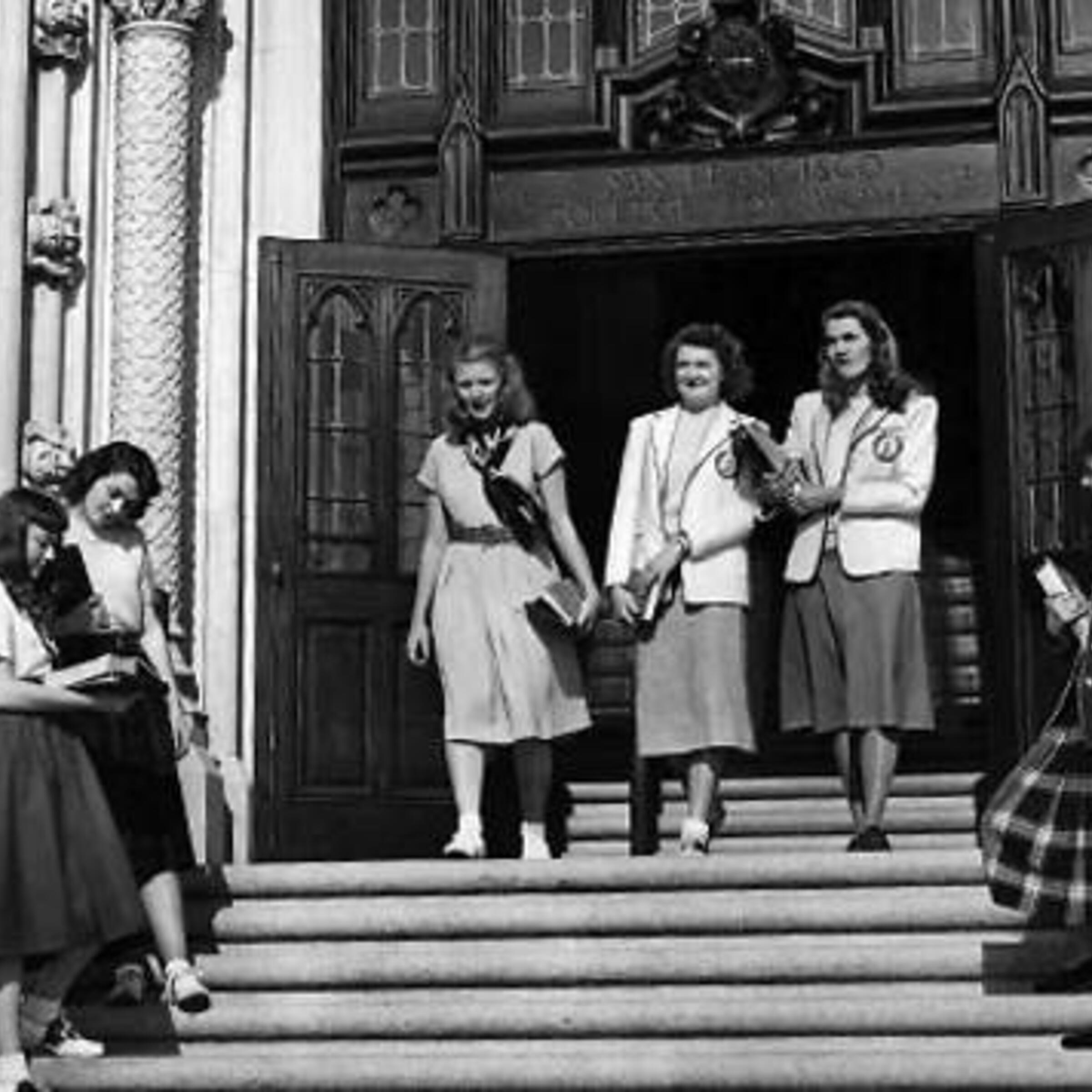 Alumnae of the Sacred Heart | University of San Francisco
