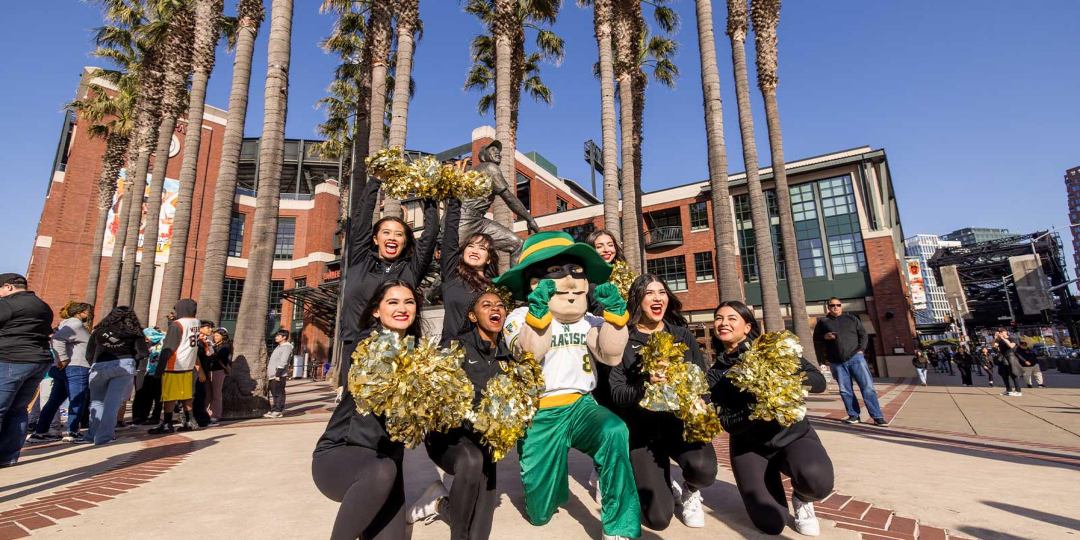 USF Night at Oracle Park Attracts Sold-Out Crowd | University of San ...