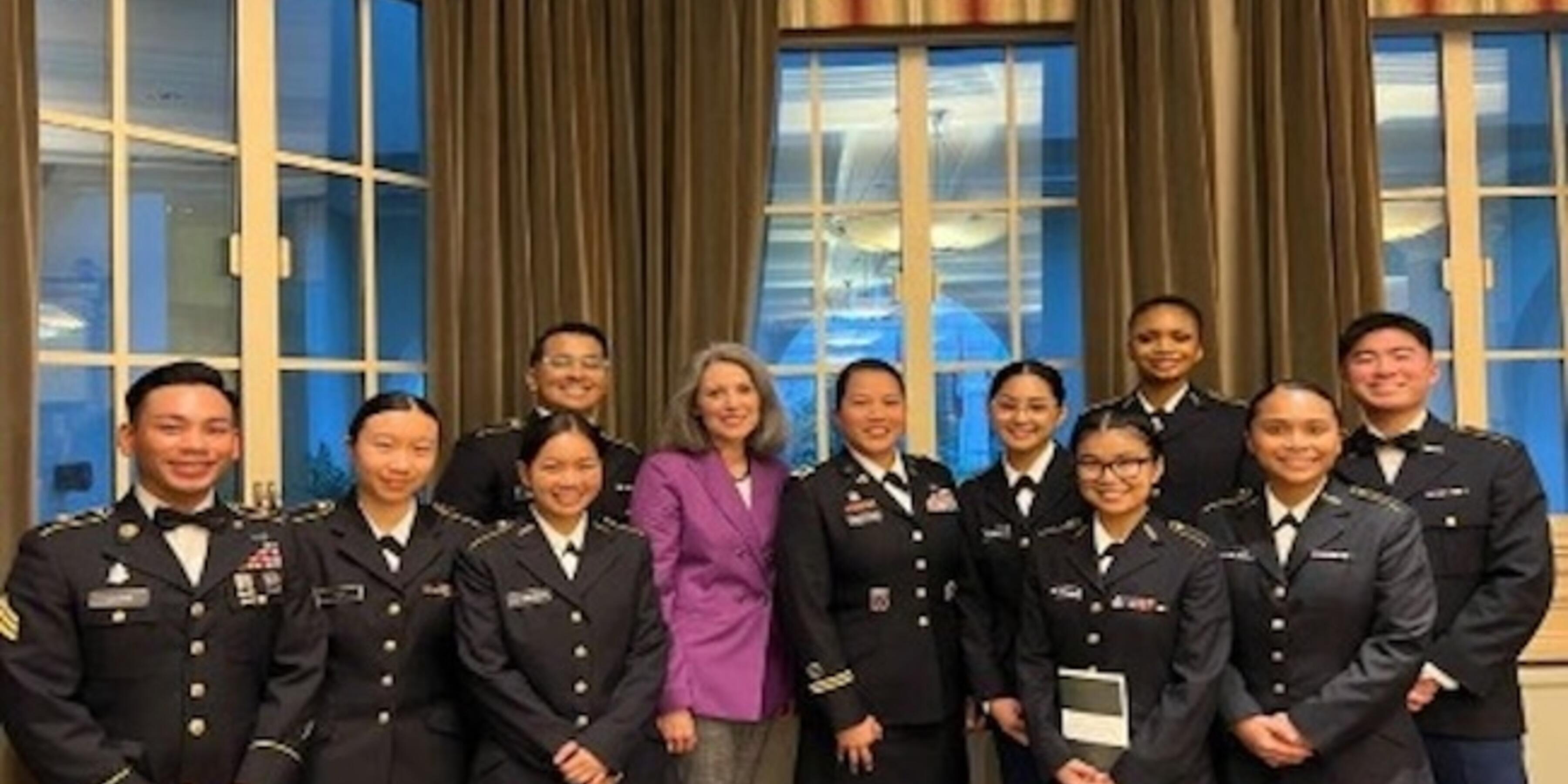 For This Aspiring Army Officer, a Meal Sealed the Deal | University of ...