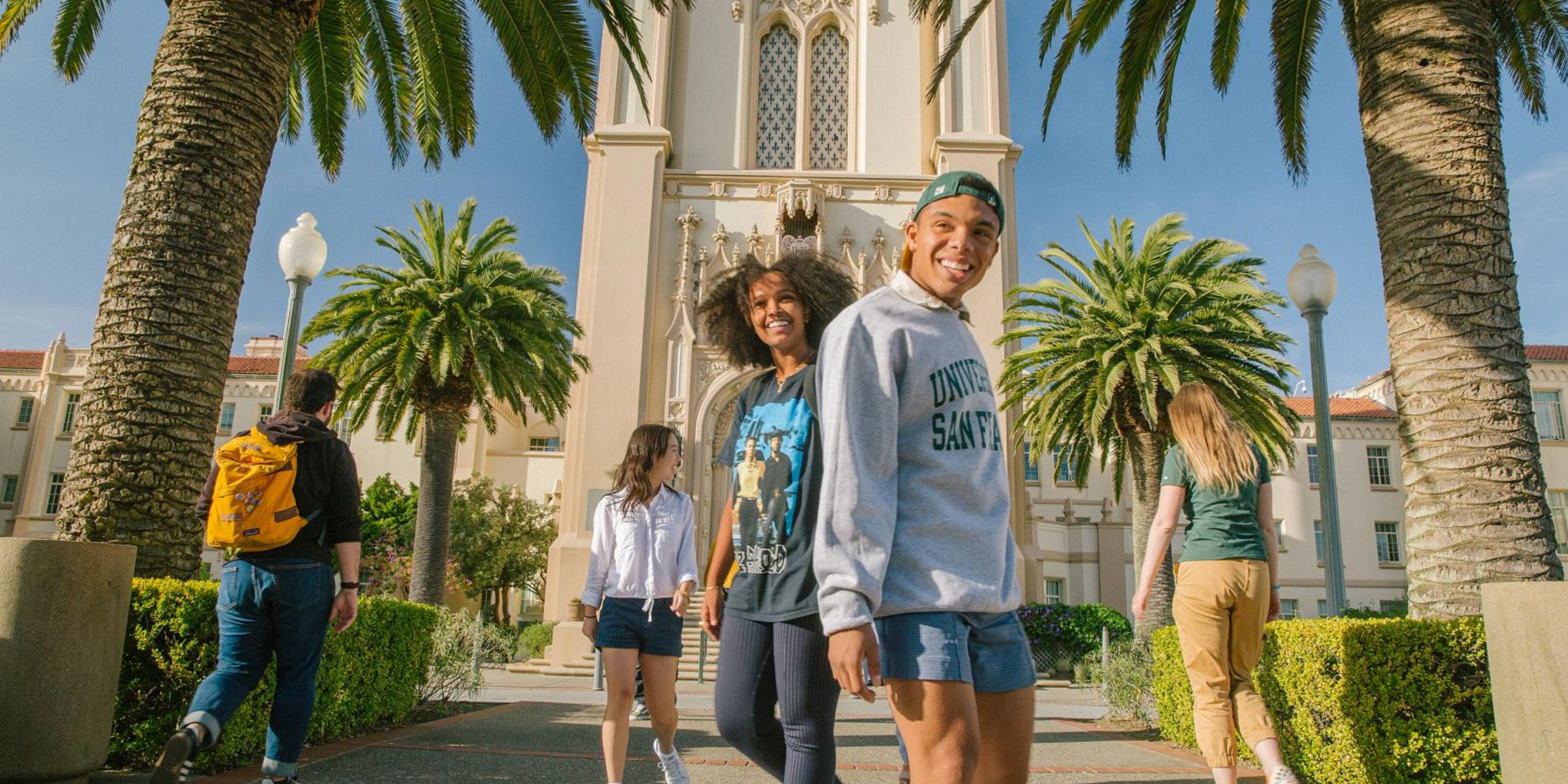 Record Numbers of Applicants Again Apply to USF | University of San ...